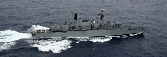 Vídeo: O som das turbinas RR Tyne da fragata ‘Rademaker’ (F-49 ...