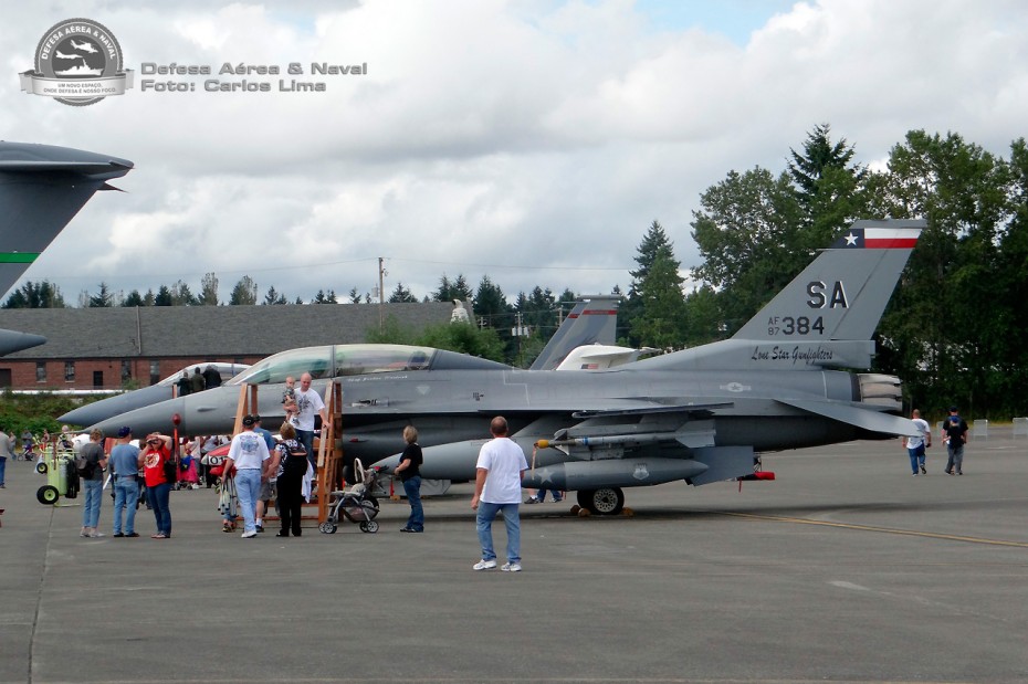 General Dynamics F-16 Block 30 – Defesa Aérea & Naval