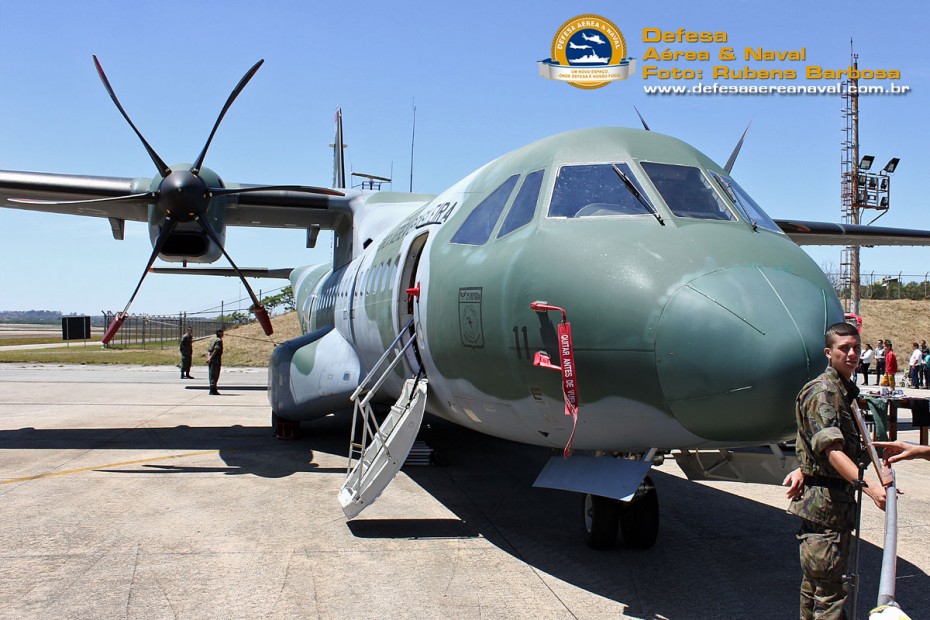 Fim de semana aéreo na BASP – Defesa Aérea & Naval