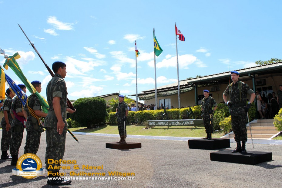 Passagem de Comando do CIAvEx – Defesa Aérea & Naval