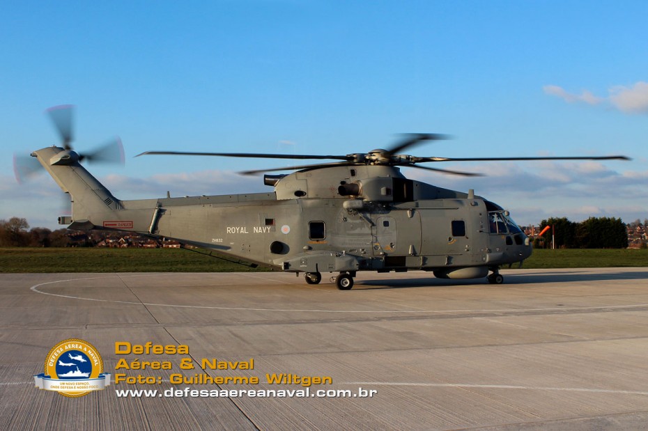 Merlin Mk2 embarcam no RFA Argus – Defesa Aérea & Naval