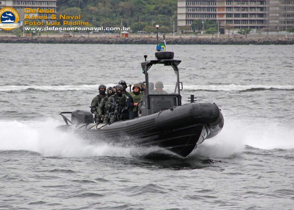Grupamento de Mergulhadores de Combate (GRUMEC) – Defesa Aérea & Naval