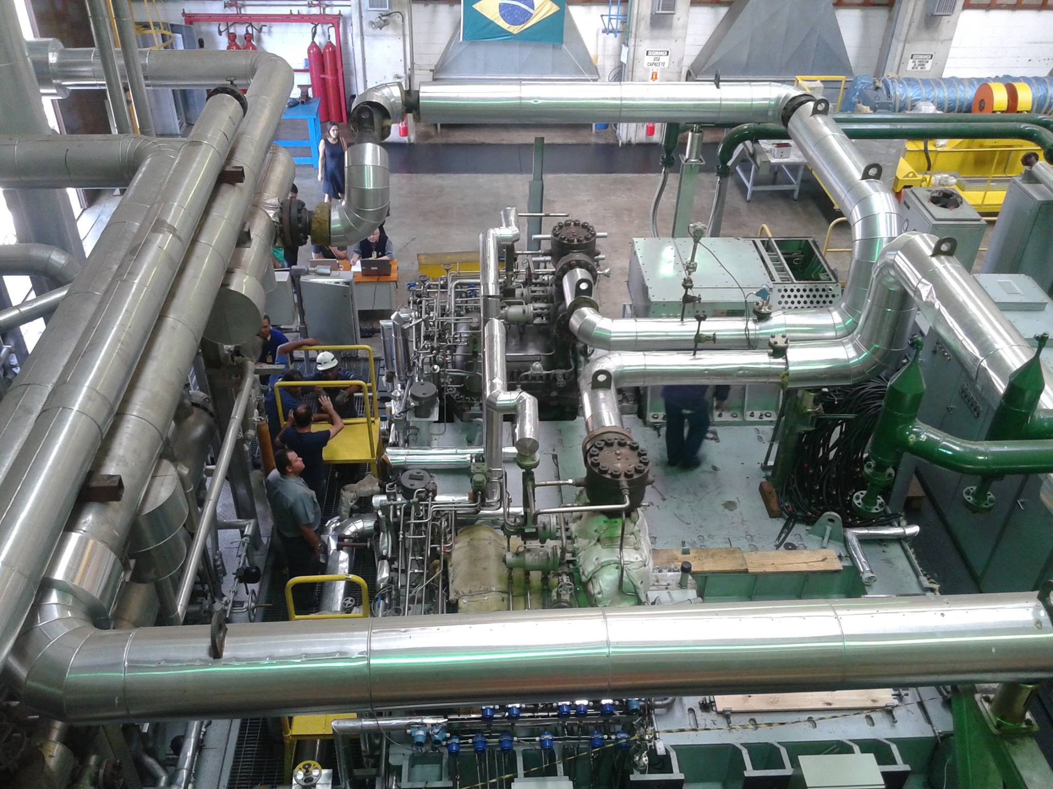 Turbina do gerador do submarino nuclear atinge 3.593 rpm em testes no ...