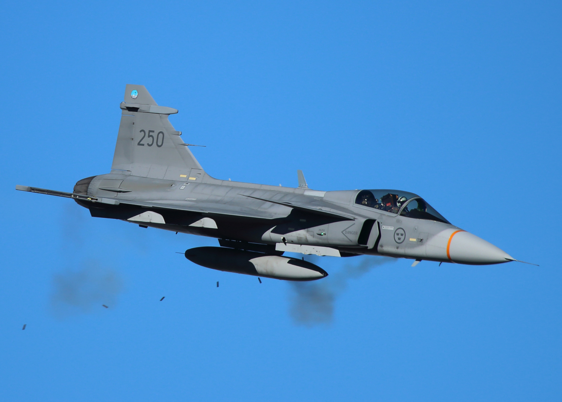 BK27 – Defesa Aérea & Naval