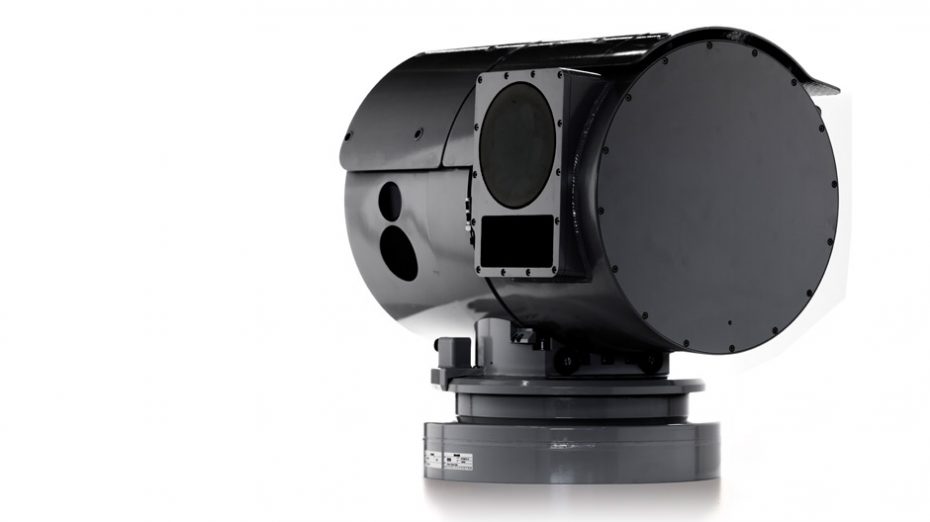 Saab CEROS 200: Observação, Identificação e Controle em todas as ...