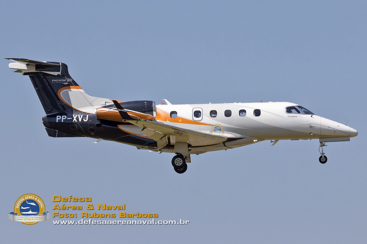 Embraer Phenom 300 é o jato executivo mais entregue no mundo pelo ...