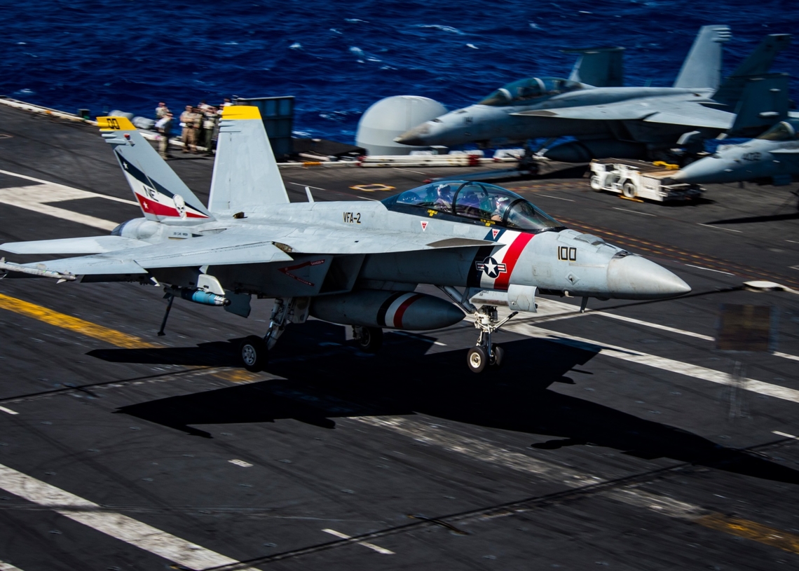 F/A-18F Super Hornet “Bullet 100” – Defesa Aérea & Naval