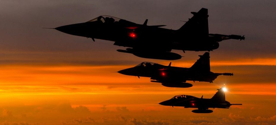 Saab JAS 39 Gripen: Abraçando a escuridão – Defesa Aérea & Naval