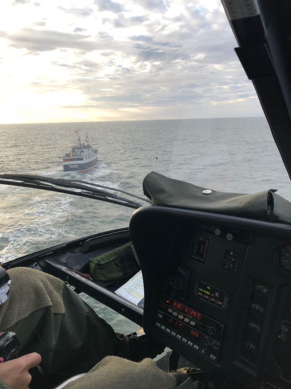 5ºDN realiza resgate de tripulante de navio pesqueiro – Defesa Aérea ...