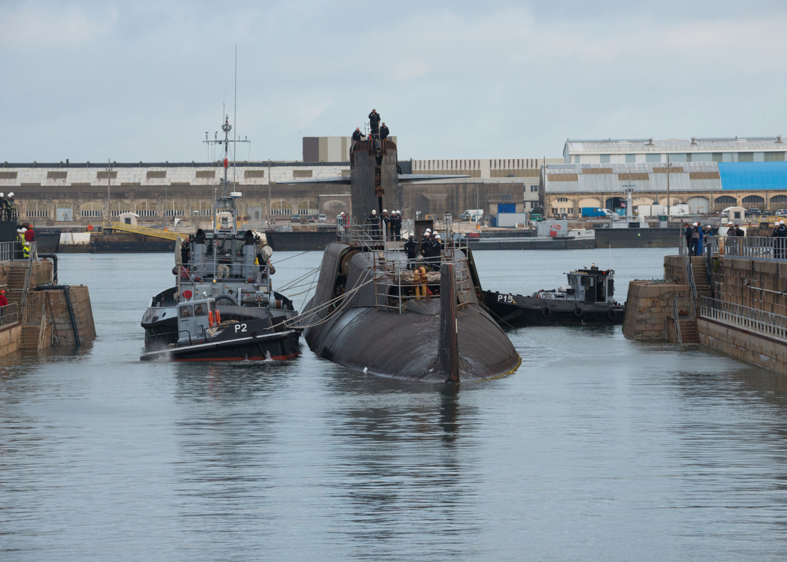 Le Tonnant (S614) – Defesa Aérea & Naval