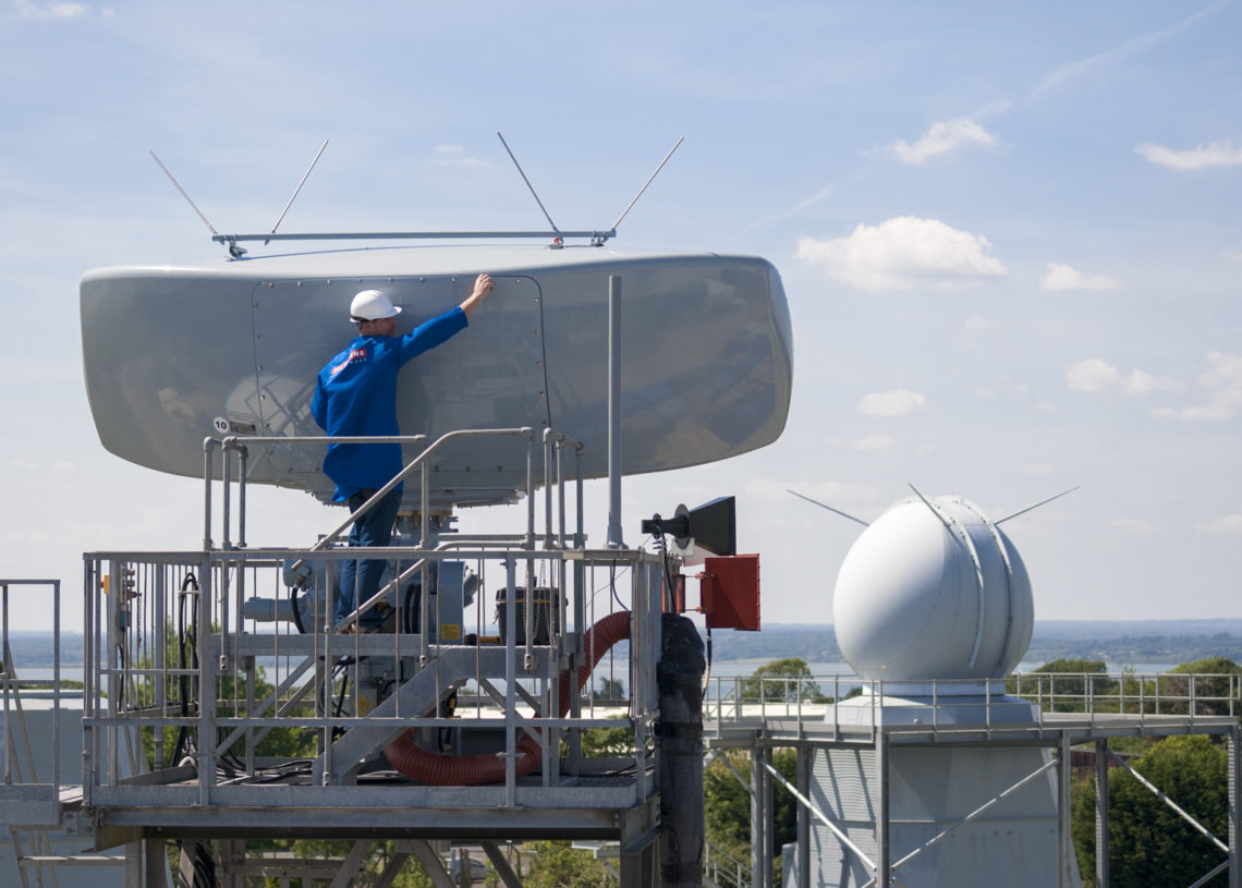 Radar Artisan 3D da BAE Systems Maritime é pré-selecionado para equipar ...