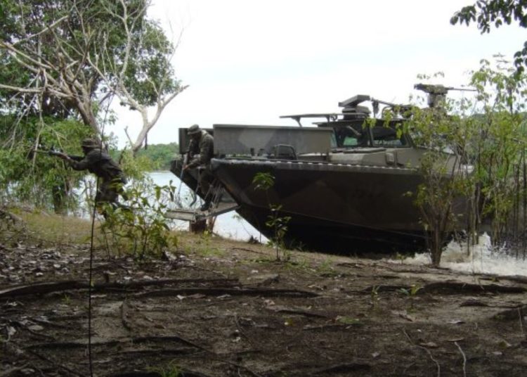 Docksta CB90 HSM – Uma embarcação multifunção para diferentes Marinhas ...