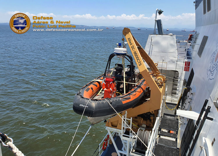 DAN visitou o USCGC ‘Stone’ da Guarda Costeira dos EUA na Base Naval do ...