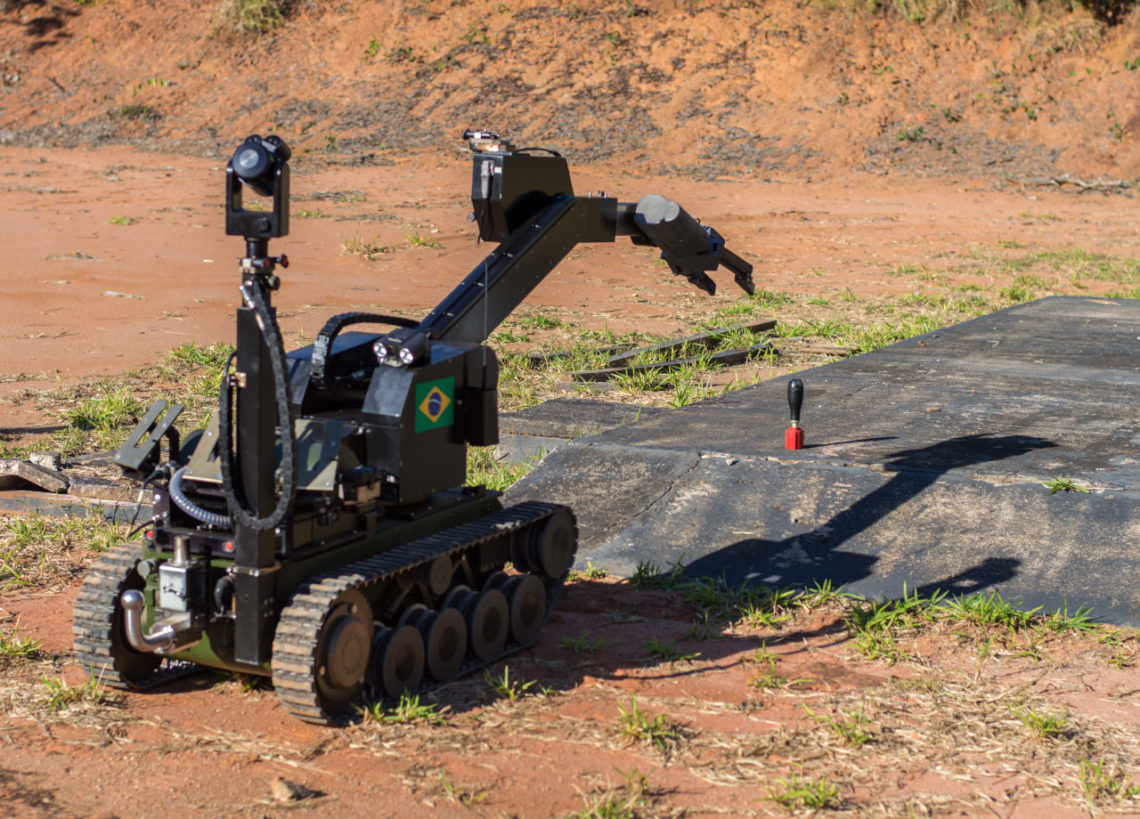 Robô DAE/EOD Telemax – Defesa Aérea & Naval