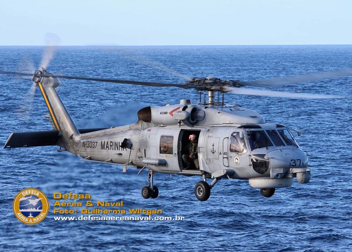 MH-16 Seahawk realiza primeiro pouso a bordo – Defesa Aérea & Naval