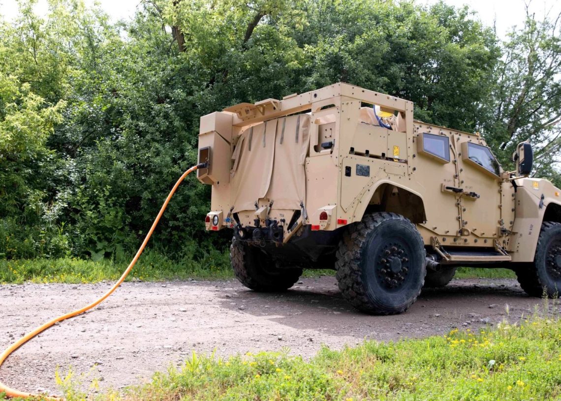Joint Light Tactical Vehicle (eJLTV) – Defesa Aérea & Naval