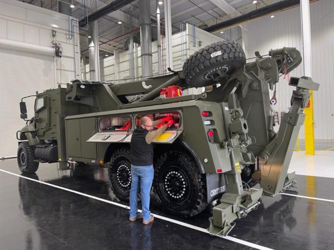 Exército Brasileiro adquire 20 viaturas MaxxPro Recovery Vehicle da Navistar Defense – Defesa ...