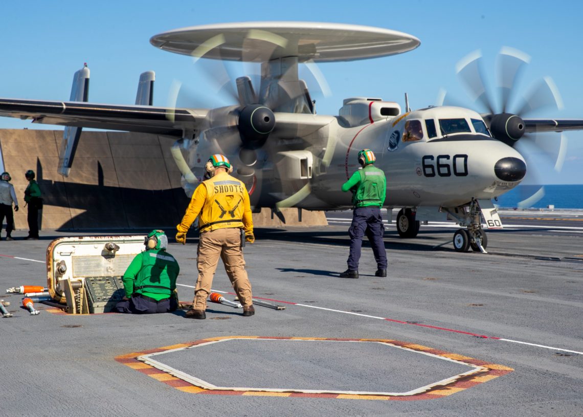 US Navy recebe da Lockheed Martin o 75º radar APY-9 para o E-2D ...