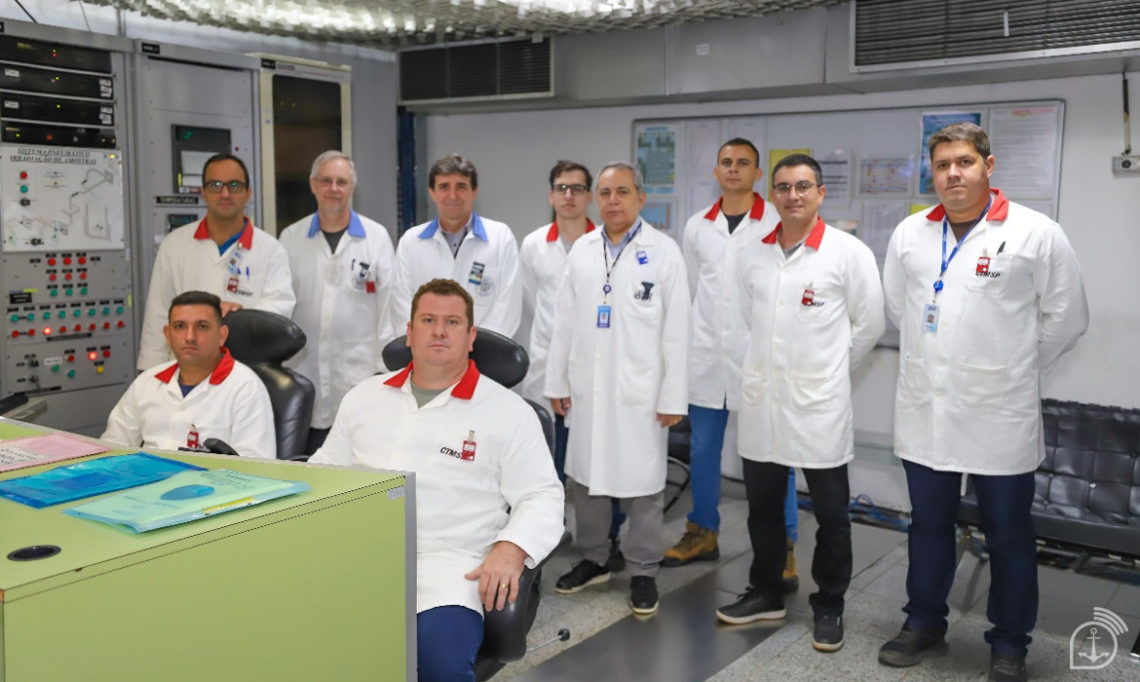 Parceria entre Marinha e IPEN forma operadores de reator de pesquisa ...