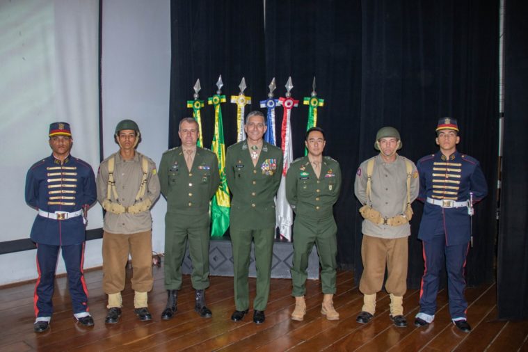 ESA comemora 113 anos de nascimento do Sargento Max Wolff Filho ...