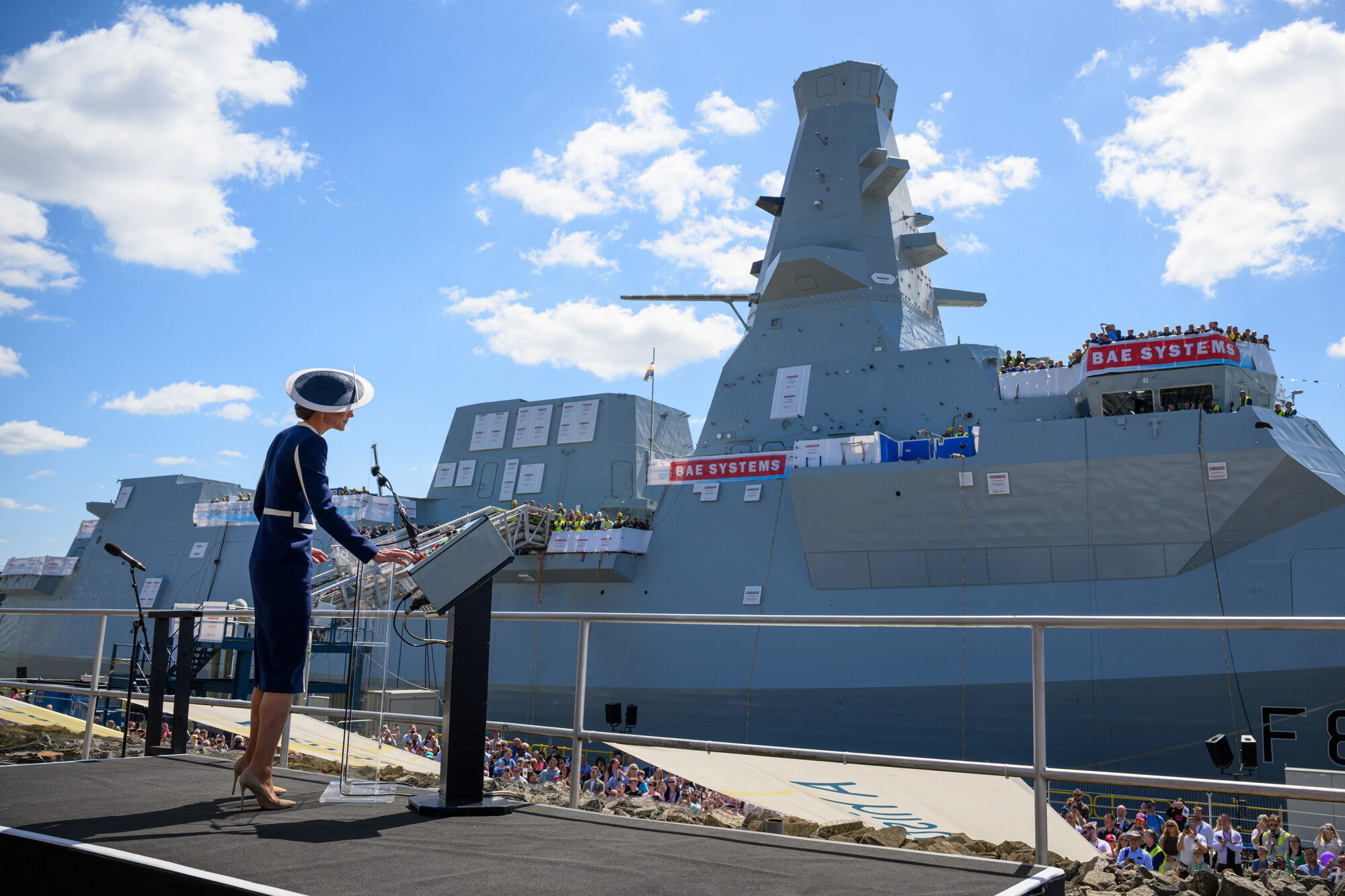 Princesa de Gales batiza a HMS ‘Glasgow’, primeira Fragata Type 26 ...