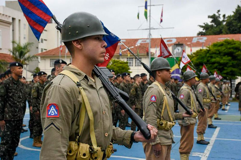 Força Expedicionária Brasileira é homenageada no Centro de Preparação ...