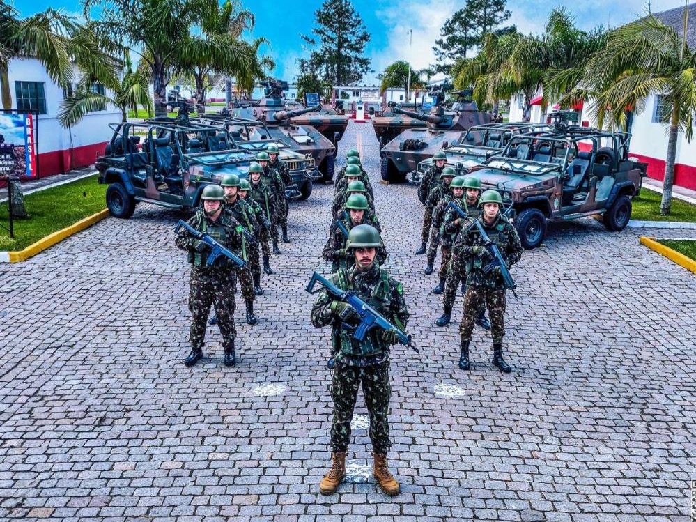 12º Regimento de Cavalaria Mecanizado prepara pelotão para a Operação ...