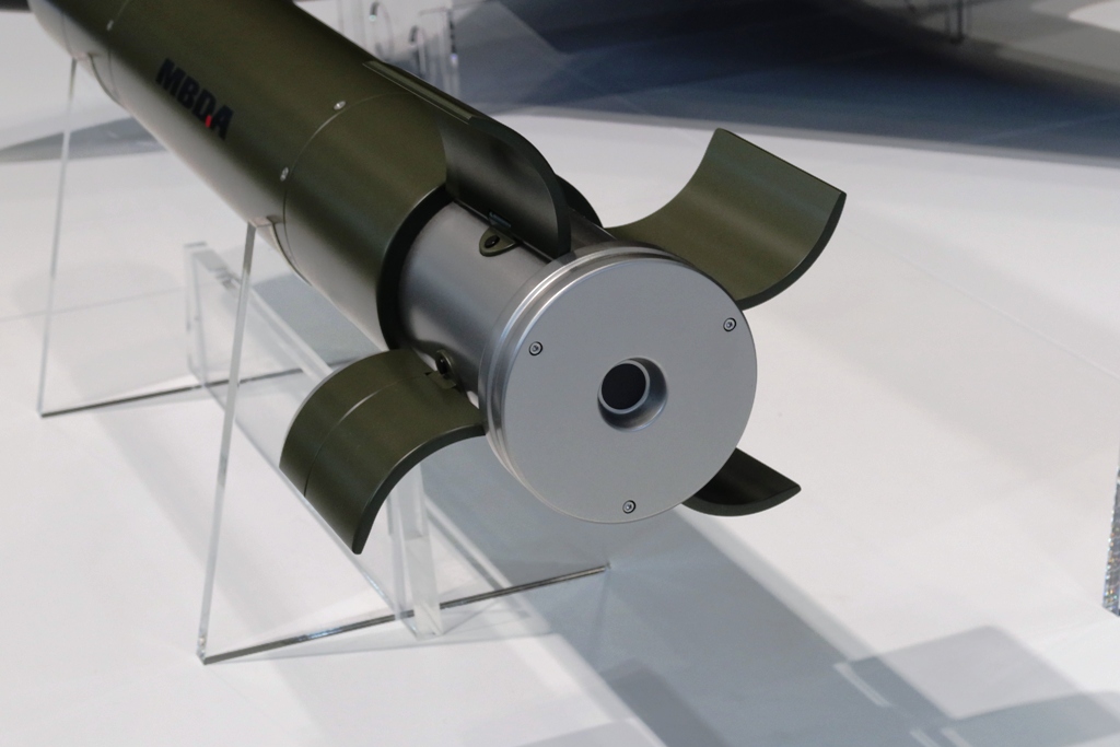 MBDA lança o AKERON MBT 120, uma solução inovadora para mísseis ...