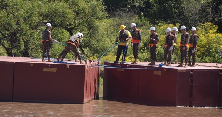 Exército se capacita na montagem da Logistic Support Bridge – Defesa ...