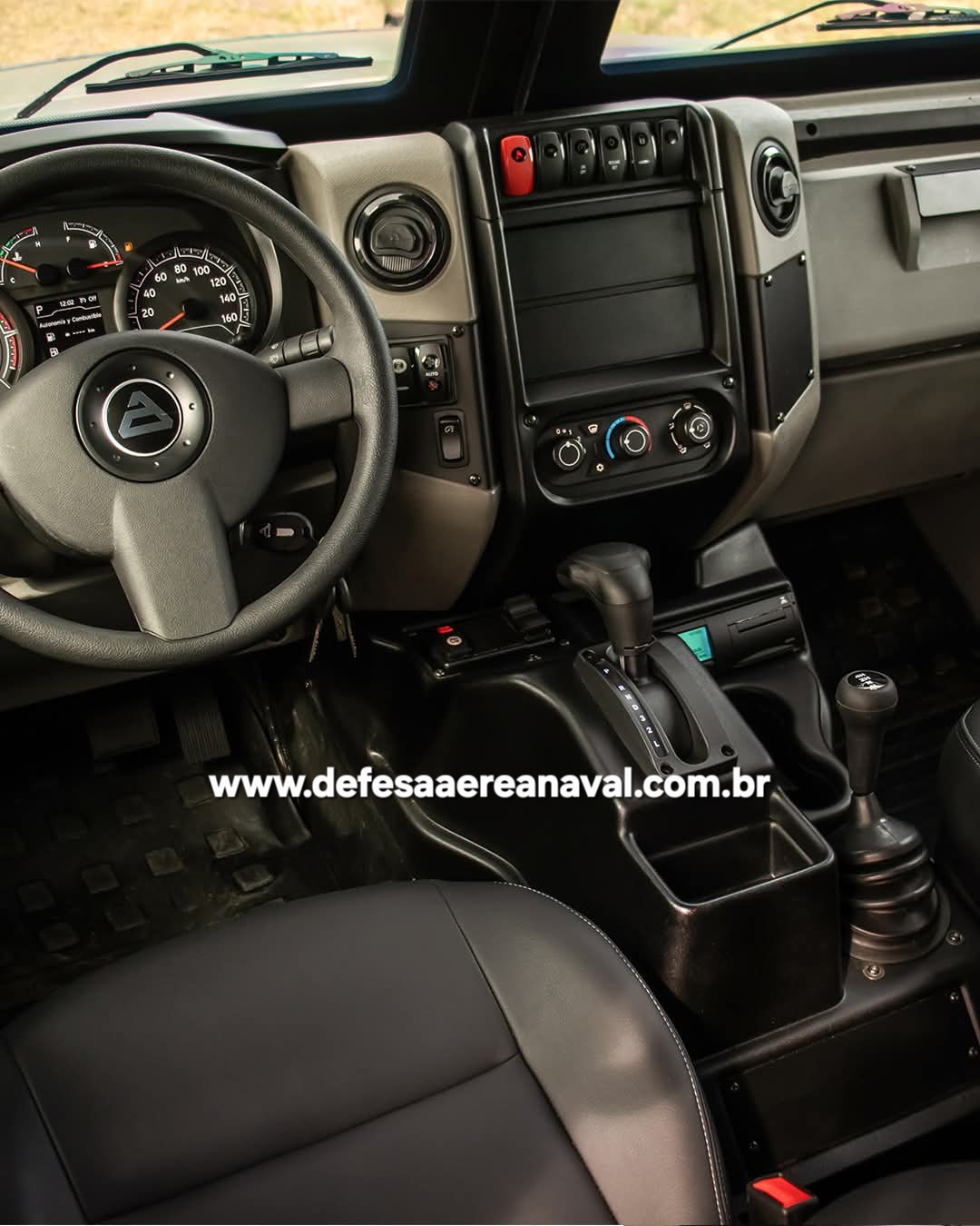 Agrale apresenta o Marruá AM250 Blindado – Defesa Aérea & Naval